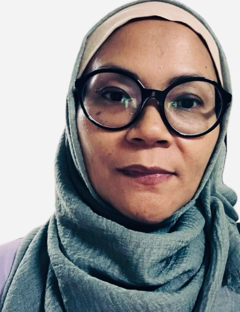 Azreena Muslim Counsellor | Sacred Heartwork